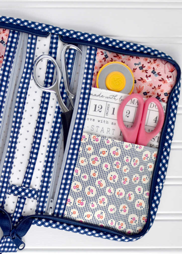 Rosa Supply Case Sew Along - Clover & Violet